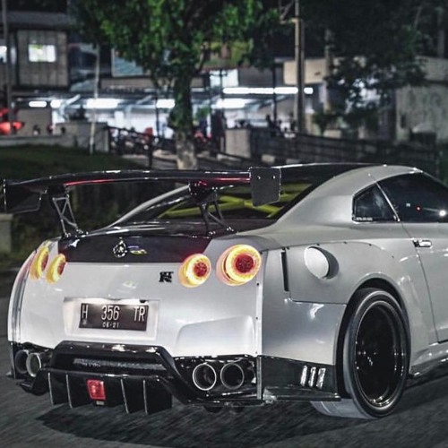 White R35 Special Mix - DS75 #req356TR - Listen to music