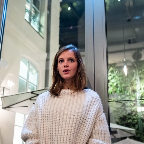 Stream episode Héloïse Giraud - Top Model by Curiosity Club podcast ...