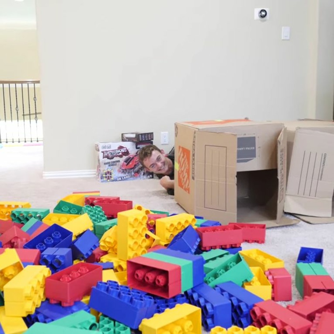 Stream UnspeakableGaming meme by Roblox1124 oof | Listen online for ...