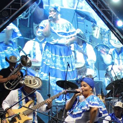 Stream Al ritmo de los tambores by RaGaHe tambó | Listen online for ...