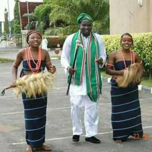 Stream Eggon Akpomoshi - Cmrd Ayuba Envuladu by Eggon Network EGNO | Listen online for free on ...