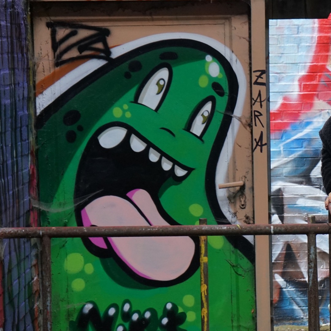 Listen to music albums featuring 6 Feet High by benniLambo online for ...