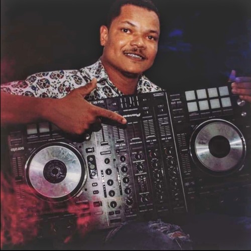Stream 15 minutinhos do dj cachorro.mp3 by DJ CACHORRO ® | Listen ...