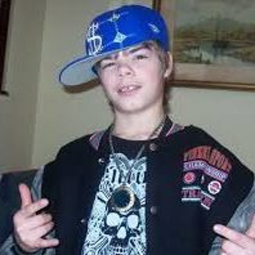 White Wannabe Gangsta