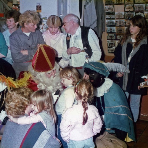 Stream Sinterklaas Kunkels Hal 1984 by Keith Pritchett | Listen online ...