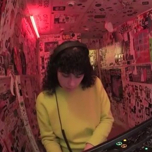 Stream Red Light Radio with Danielle (16-11-19) by Danielle_DJ | Listen ...