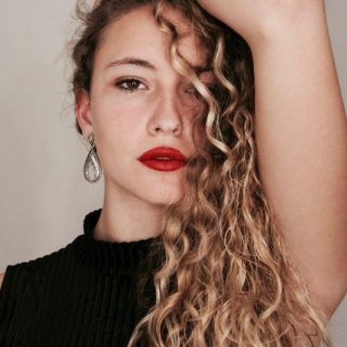 Stream Admin Cine | Listen to Entrevista a Marina Sabadell playlist ...