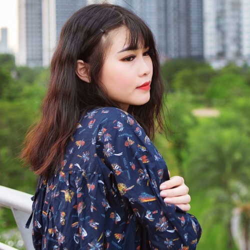 Stream MÙA XA NHAU - EMILY | NGÂN GIANG COVER by Nguyễn Thị Ngân Giang ...