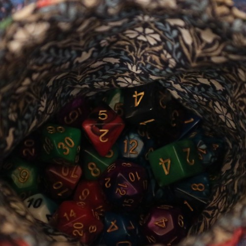 Stream Literally Everyone Else in the World (Retro Cover) by Minerva ...