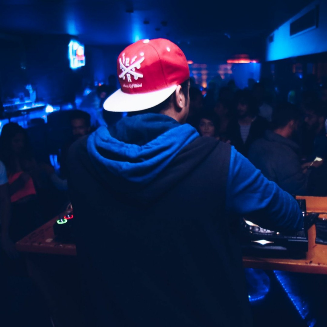 Stream Mooh - Dimensions #001 [Live Set Mix] 2020 by Mooh | Listen ...