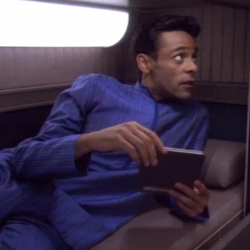 Stream Star Trek TNG Ambient Engine Noise by slightlyterrified | Listen ...