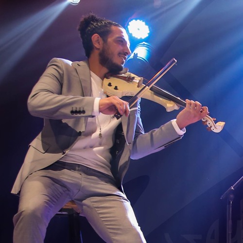 Stream Amr Abdeltawab | Listen to عزف كمان ( عزمى مجدى عزمى ) playlist ...