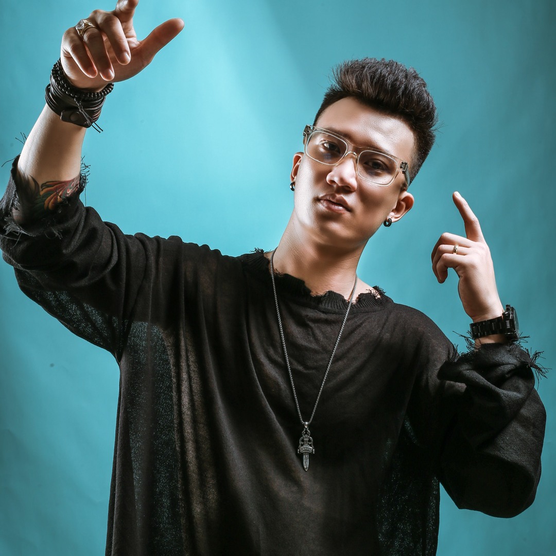 Stream Cảm Ơn - Tùng Xèng Mix (Nonstop Vol5) by Tùng Xèng | Listen ...