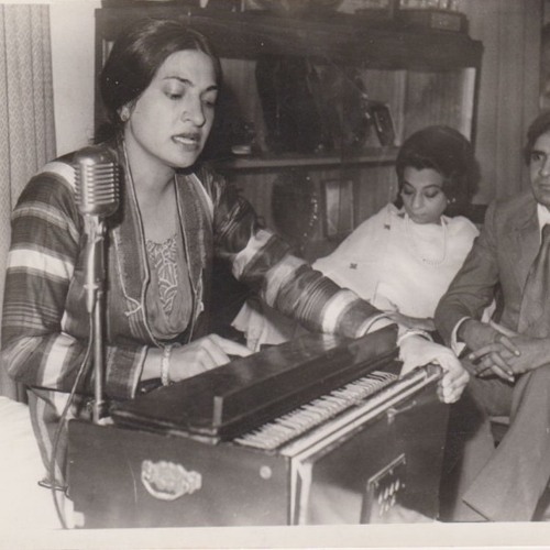 Stream Ik Ranjha Menu Lori Da (Bulleh Shah) Samina Hasan Syed & Najm Hosain Syed from Samina ...