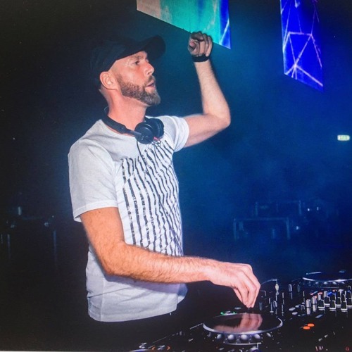 Stream 2020 - Mix 1 by Les Calvert | Listen online for free on SoundCloud