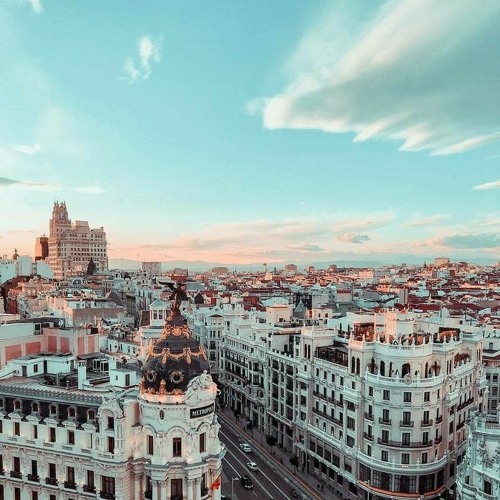 Stream Vas a Quedarte//Aitana - Cover by Jana by janavelasquez | Listen ...