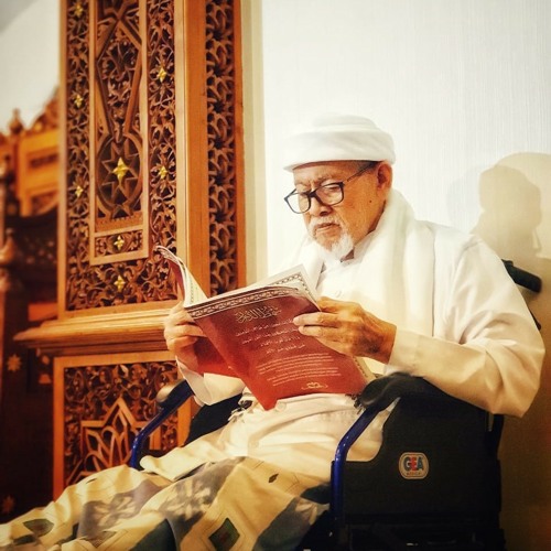 Stream Kenangan Gus Murtadho di Akhir Usia Kh Basori Alwi Murtadho by ...
