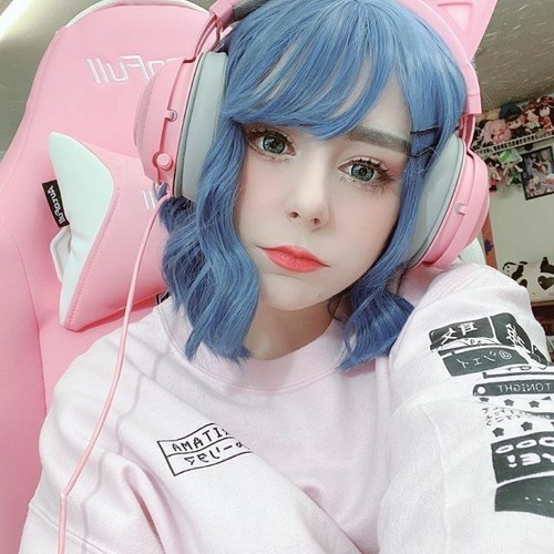 Stream Phones3x 2-Yung Li Ft. Yumaru (Demo) by NaranDemon | Listen online for free on SoundCloud