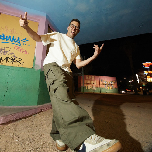 Stream Ship Wrek & Disco Lines - Don't Trust My Bitch (Dank Sauce Remix ...