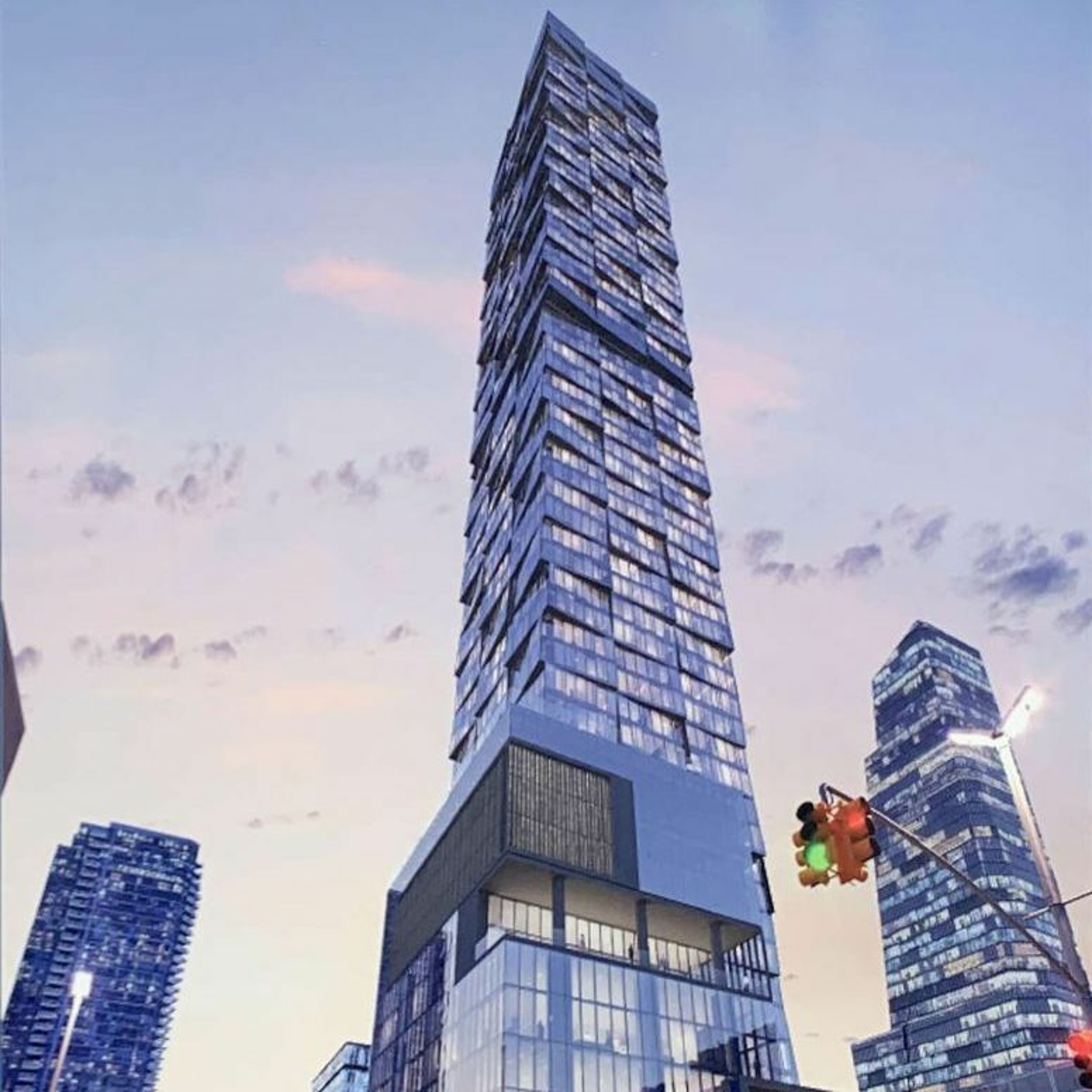 51-Story Hotel With Schindler VT System Tops Out In Hudson Yards from ...