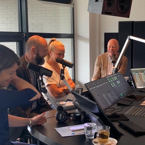 Stream episode Bart van Breukelen, Simone Koot, Bianca Seekles & Tobias ...