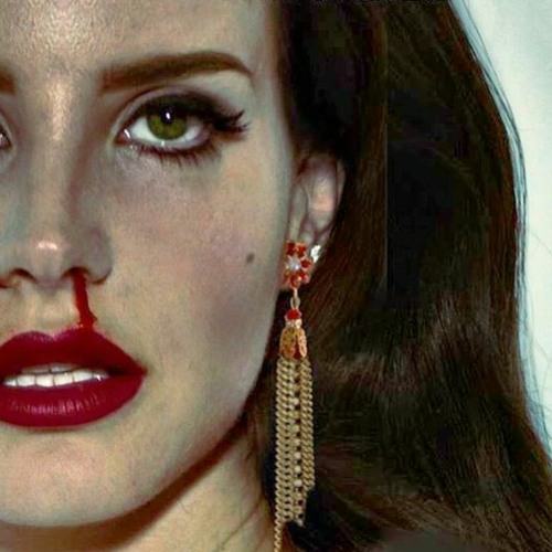 Lana Del Rey Nose Job Profile