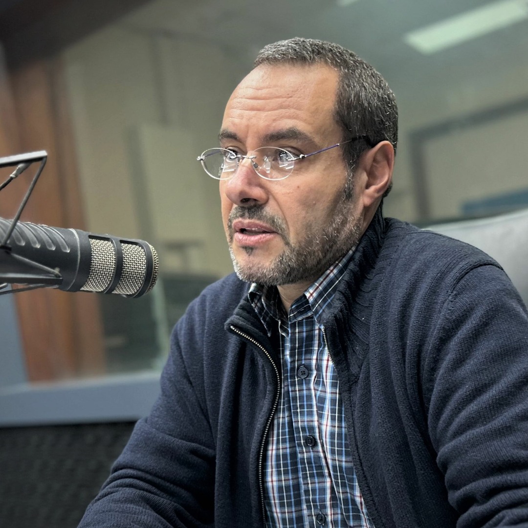 Stream Entrevista al ingeniero Benigno Rodríguez Díaz by Casa de Radios ...