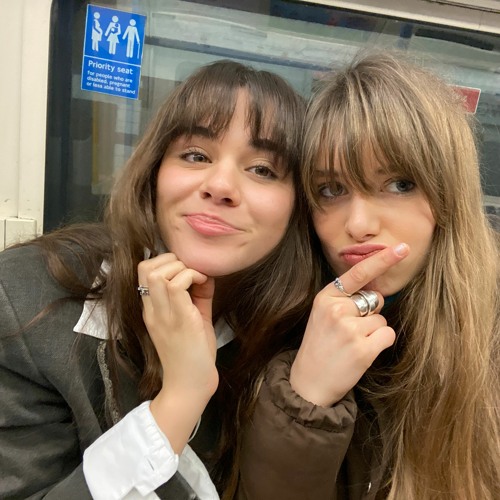 Stream Zoe Brough & Isabella Pappas sing Happy Days by Zoe Brough ...