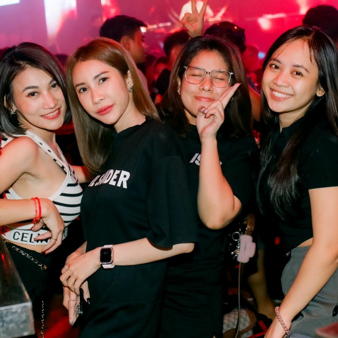 Stream SPESIAL MAXLUB POIPET!! DJ MATI MATIAN ( MAHALINI ) X BERPISAH ...