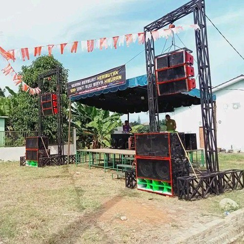 Listen to music albums featuring DJ THREE IN ONE X MORTAL COMBAT 98 X ...