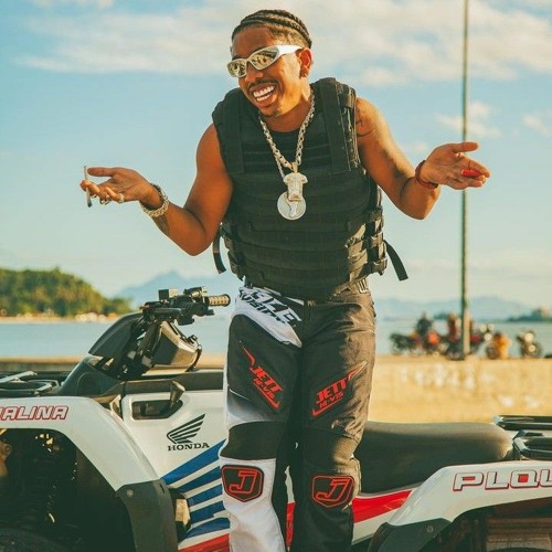 Stream PL QUEST - PERFUMADO E TRAJADO - FEAT MC CABELINHO - (Prod_JESS ...