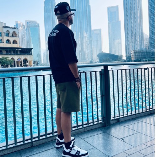 Stream PODCAST 13 / LIVING IN DUBAI 2024 by Dj KENNETH | Listen online ...