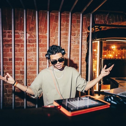 Stream DJ SAM | Listen to DEVIL HEAD SAM TECHNO playlist online for ...