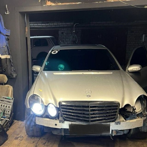 Stream who can it be now (hoodtrap remix) by hirakuma | Listen online ...