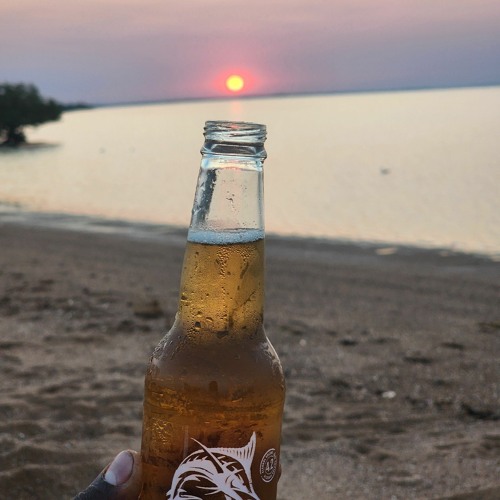 Stream Quien No Llora Por Amor 👨🏾‍🦯🍻 by Caleb Ober | Listen online for ...