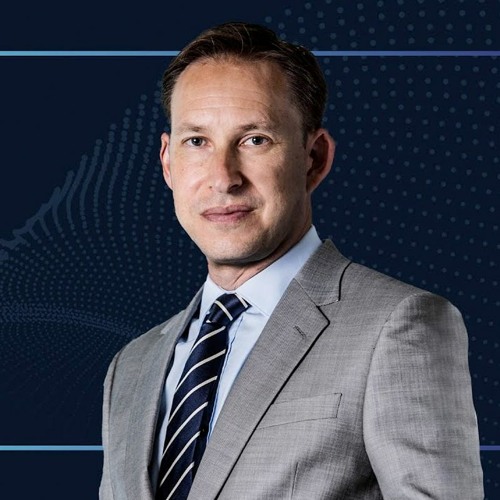 Stream episode In Conversation With Discovery Bank's Hylton Kallner by ...