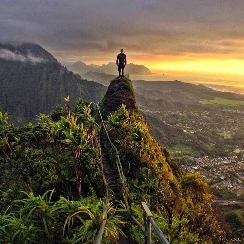 Stream Jacobs - Ladder Remix by Raven Thomas Maniac | Listen online for ...