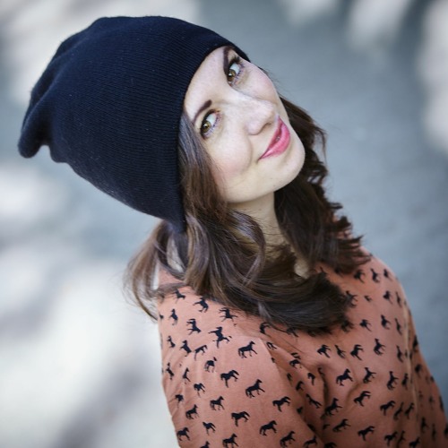 Stream Danielle Beckmann | Listen to Danielle Beckmann Reels playlist ...