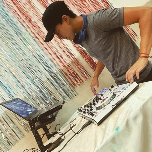 Stream DJ Solo - Santo Mix 2022 by DJ Solo | Listen online for free on ...