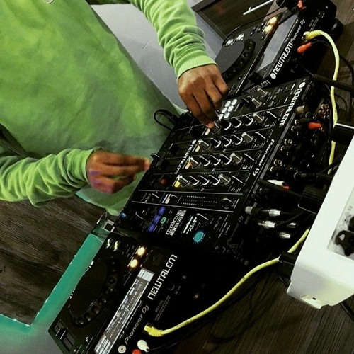 Stream mix de lo nuevo y lo viejo.WAV by dj JS | Listen online for free on SoundCloud