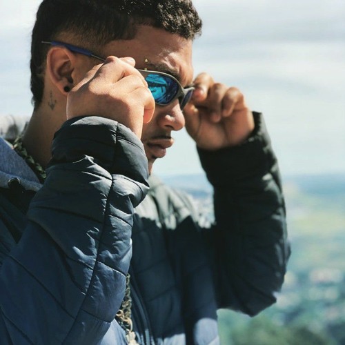 Stream MTG - ELA E MUINTO THUTHUCA - DJ RF DO COMPLEXO - Fiat MC SACI ...