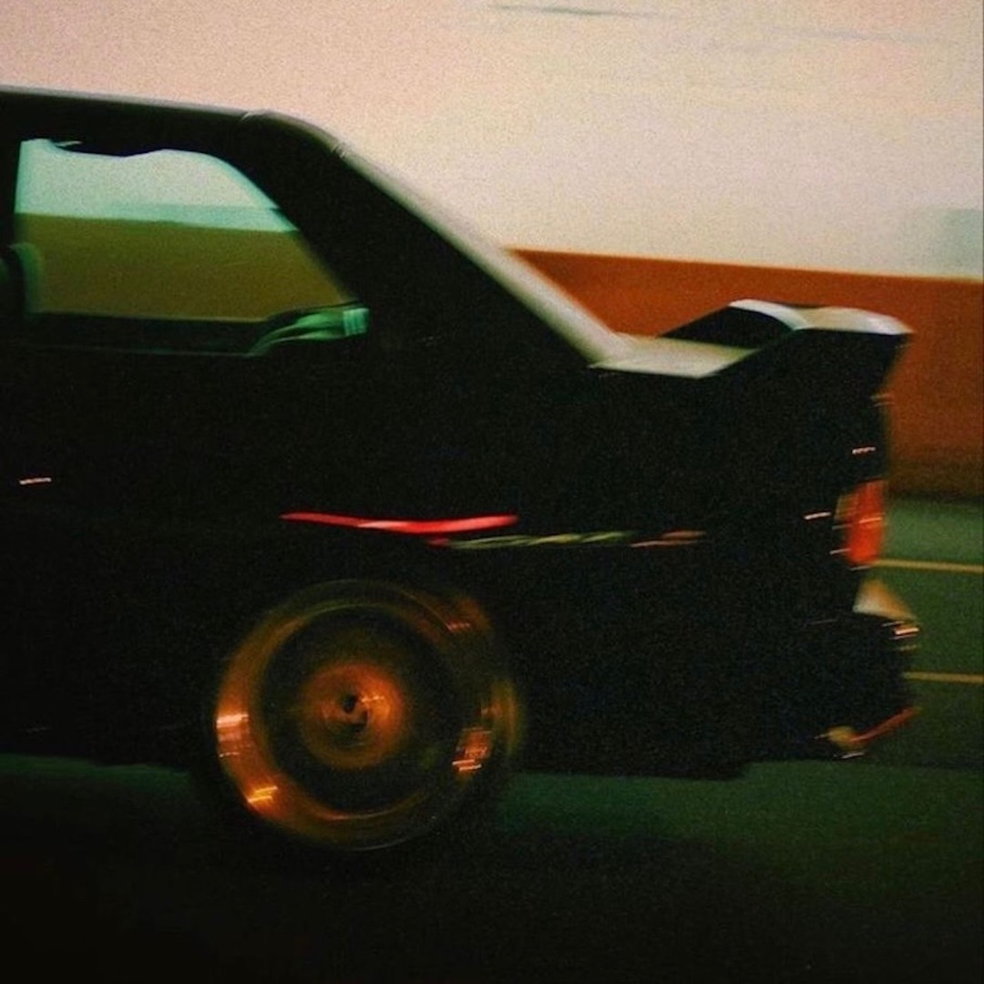 Stream bloomdoom | Listen to Zara Official House Playlist playlist ...