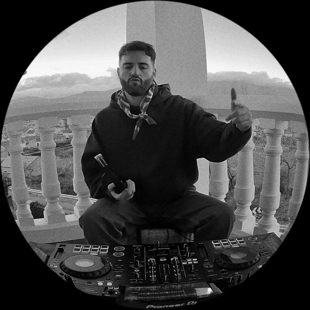 Stream Cold outside but with hot tracks Mix by CABIN LUV AFFAIR ...