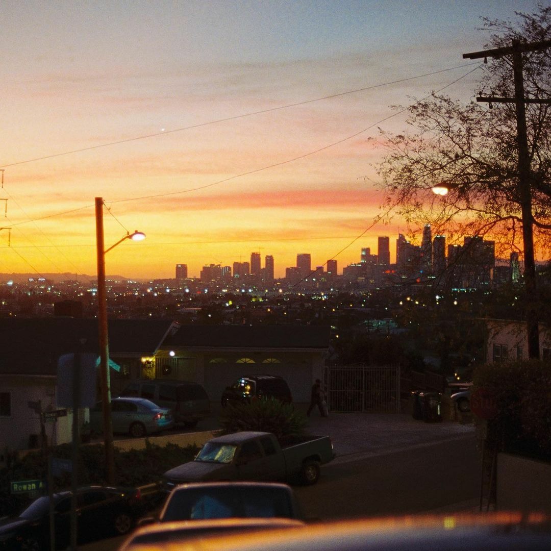 Stream The Neighbourhood- The Beach - Instrumental by Bleha | Listen ...