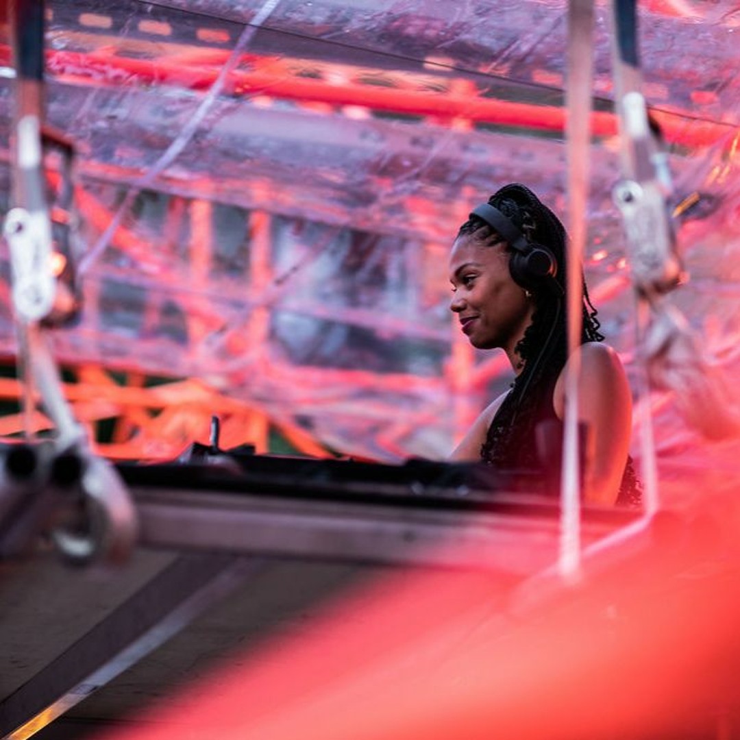 Stream Ash Lauryn Hot Mix 2022 by Ash Lauryn | Listen online for free ...