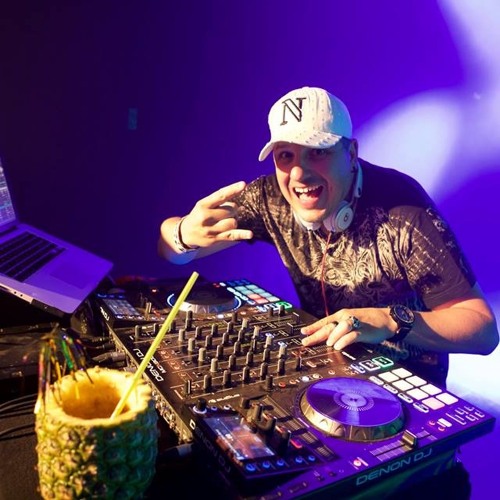 Stream Hitradio OHR Platsch! Die große Party im Freizeitbad Stegermatt ...