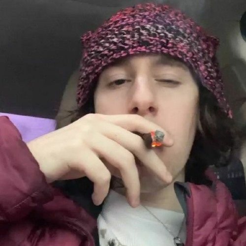 Stream capoxxo - smokin weird by rich junkies team | Listen online for ...