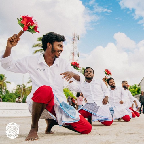 Stream Mulhi Javvaa Hasthee (cover) by Ekathi Boduberu | Listen online ...