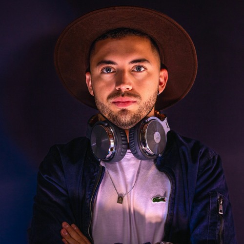 Stream DJ Chico Set Nov 2022 by DJ Chico | Listen online for free on ...