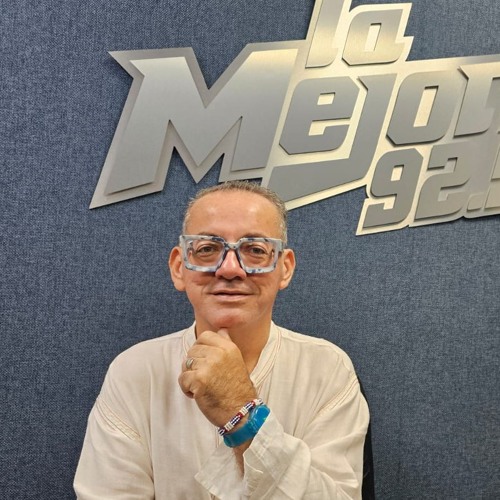 Stream Comentario de Max Cortés: Pésimo servicio de expedición de ...